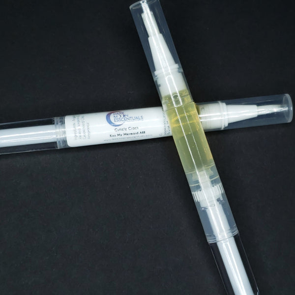 Cuticle Crack Pen – Dark Moon Esscentuals
